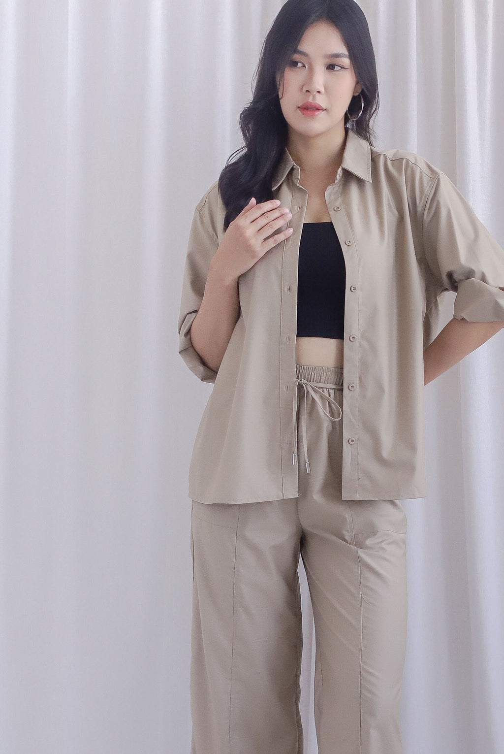 Becca Oversized Shirt In Khaki – The Design Closets