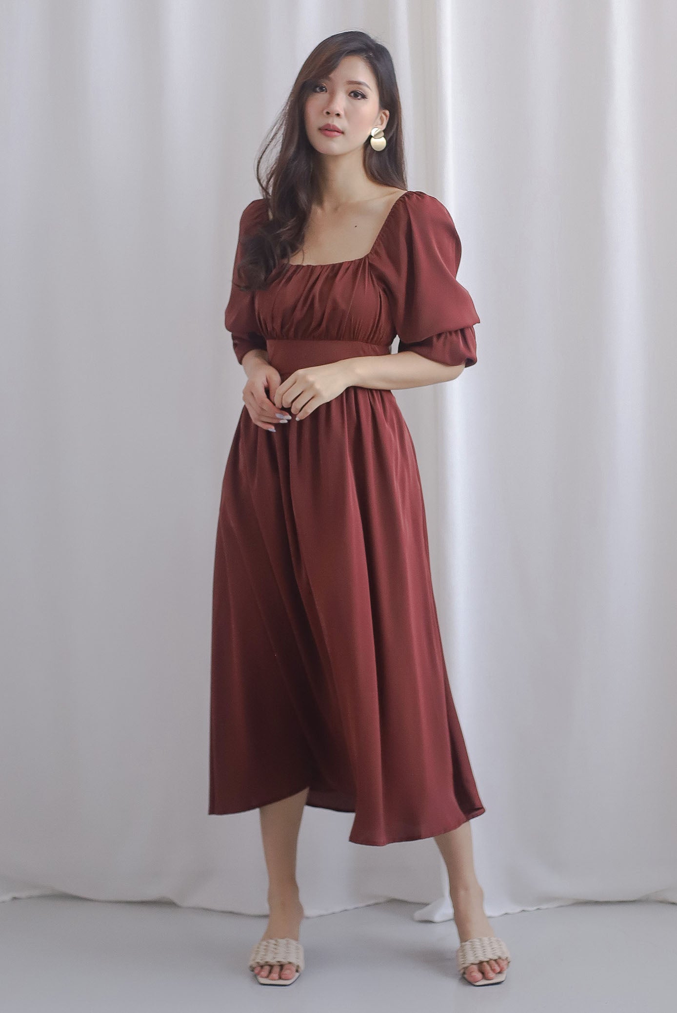 Krystal Double Poof Open Back Dress In Rosewood Red – The Design Closets